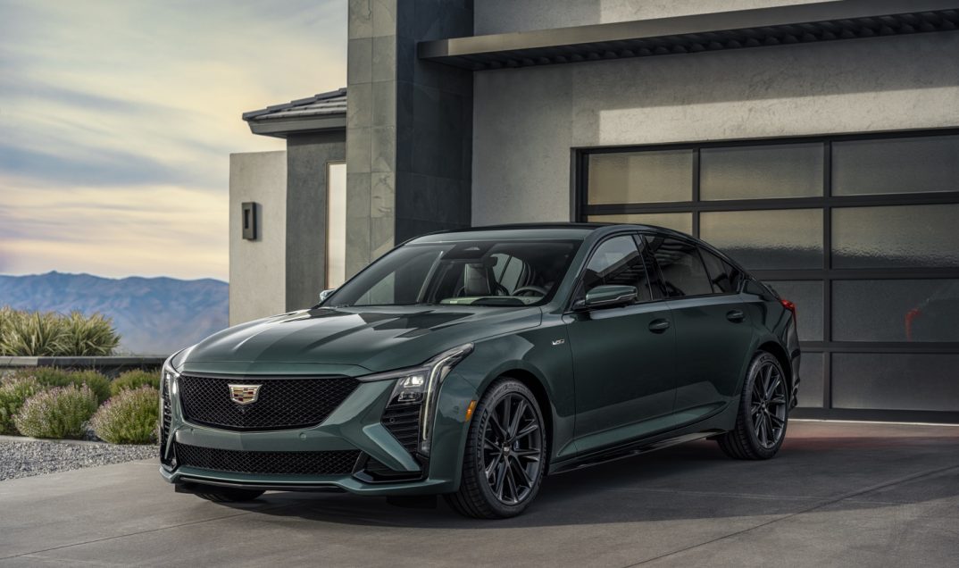 This Is What The ESV In Cadillac Escalade ESV Stands For